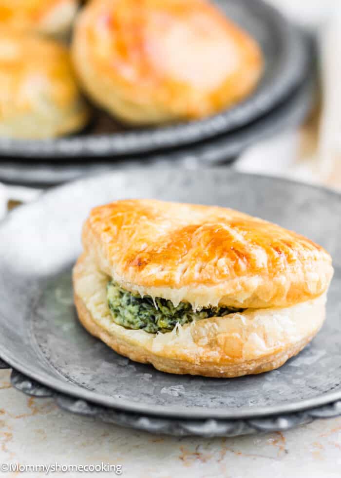 Spinach and Cheese Hand Pies (egg-free) - Mommy's Home Cooking