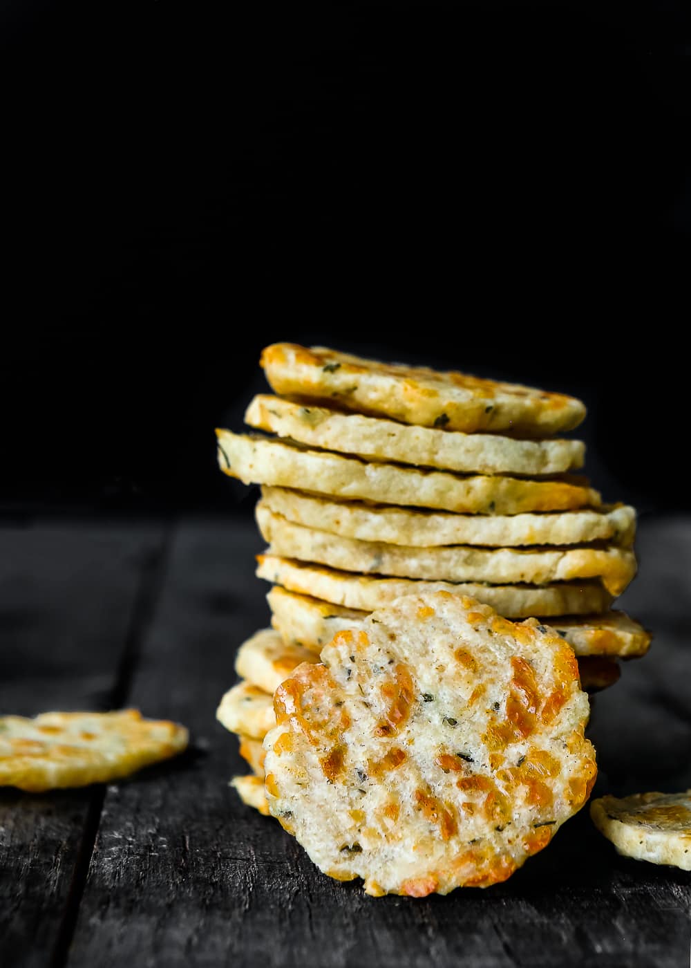 Swiss Cheese Rosemary Crackers - Mommy's Home Cooking