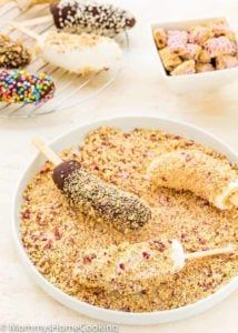 Easy Frozen Banana Pops - Mommy's Home Cooking