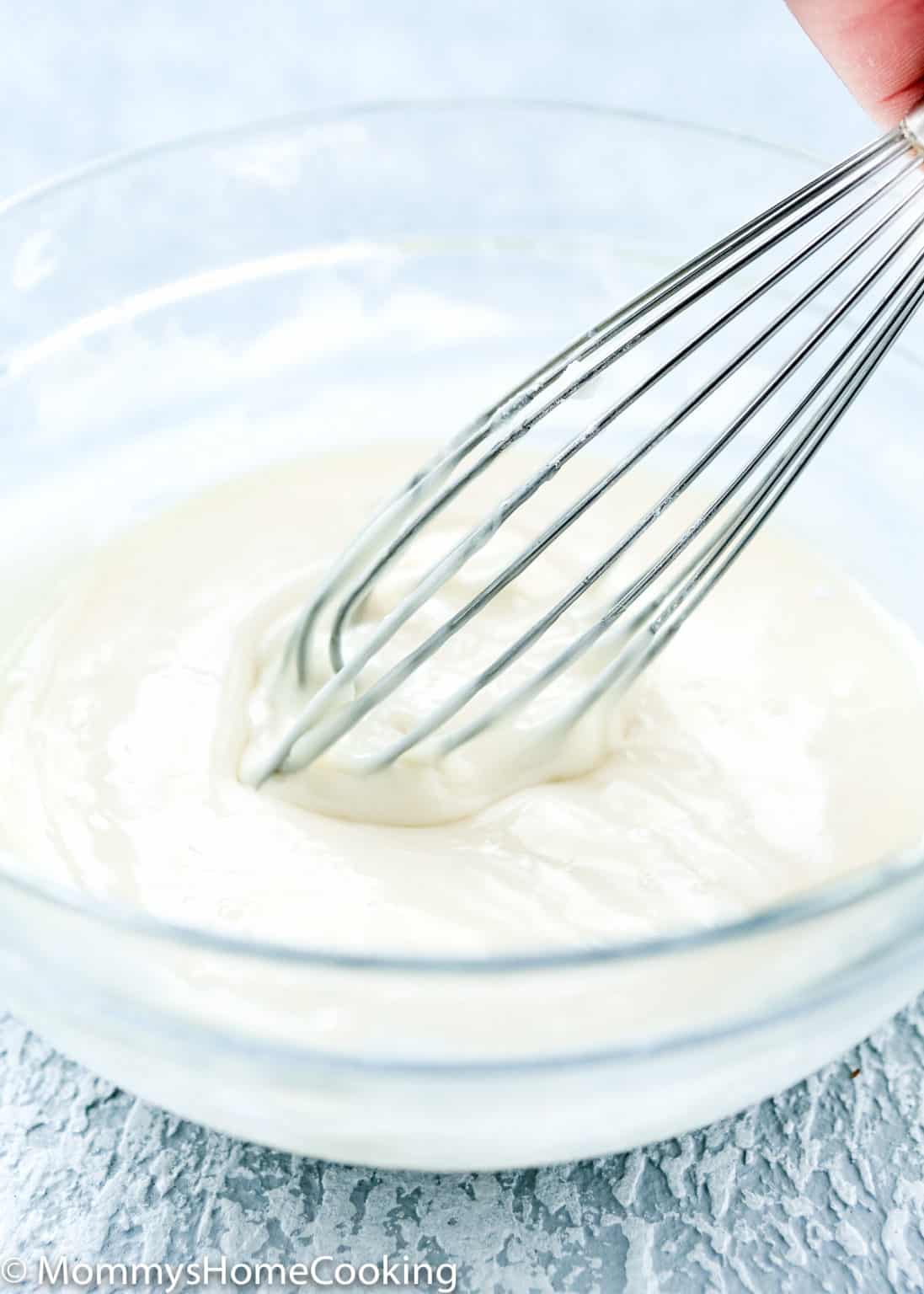 Eggless Royal Icing - Mommy's Home Cooking