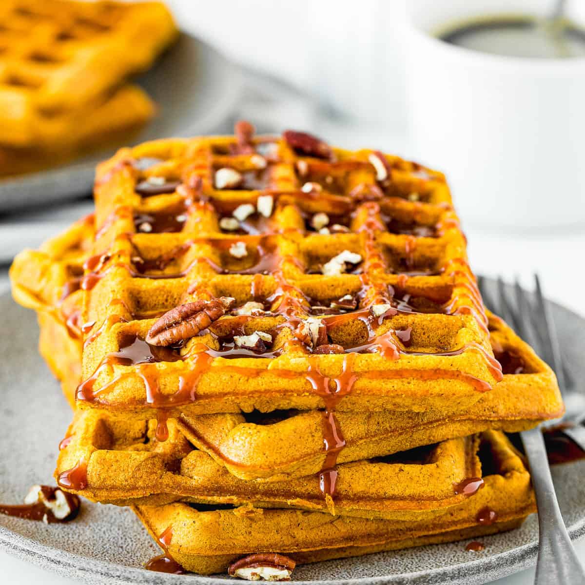 Quick & Easy Eggless Pumpkin Waffles - Mommy's Home Cooking
