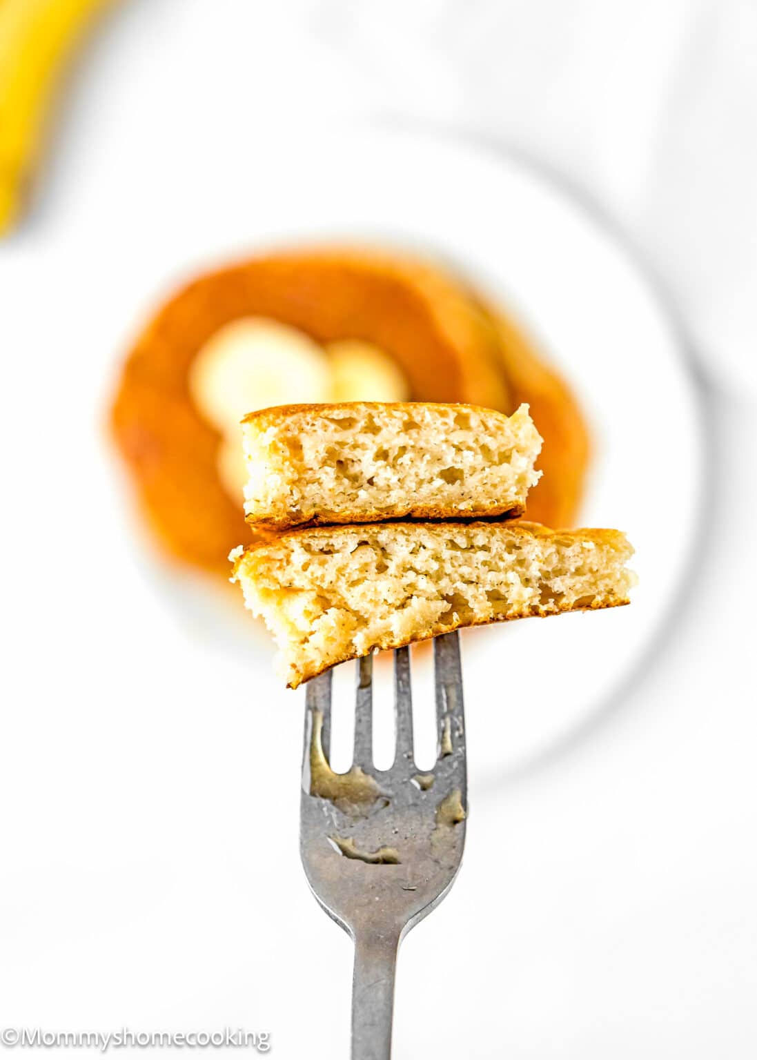 Fluffy & Easy Banana Pancakes (No Egg - No Sugar) - Mommy's Home Cooking