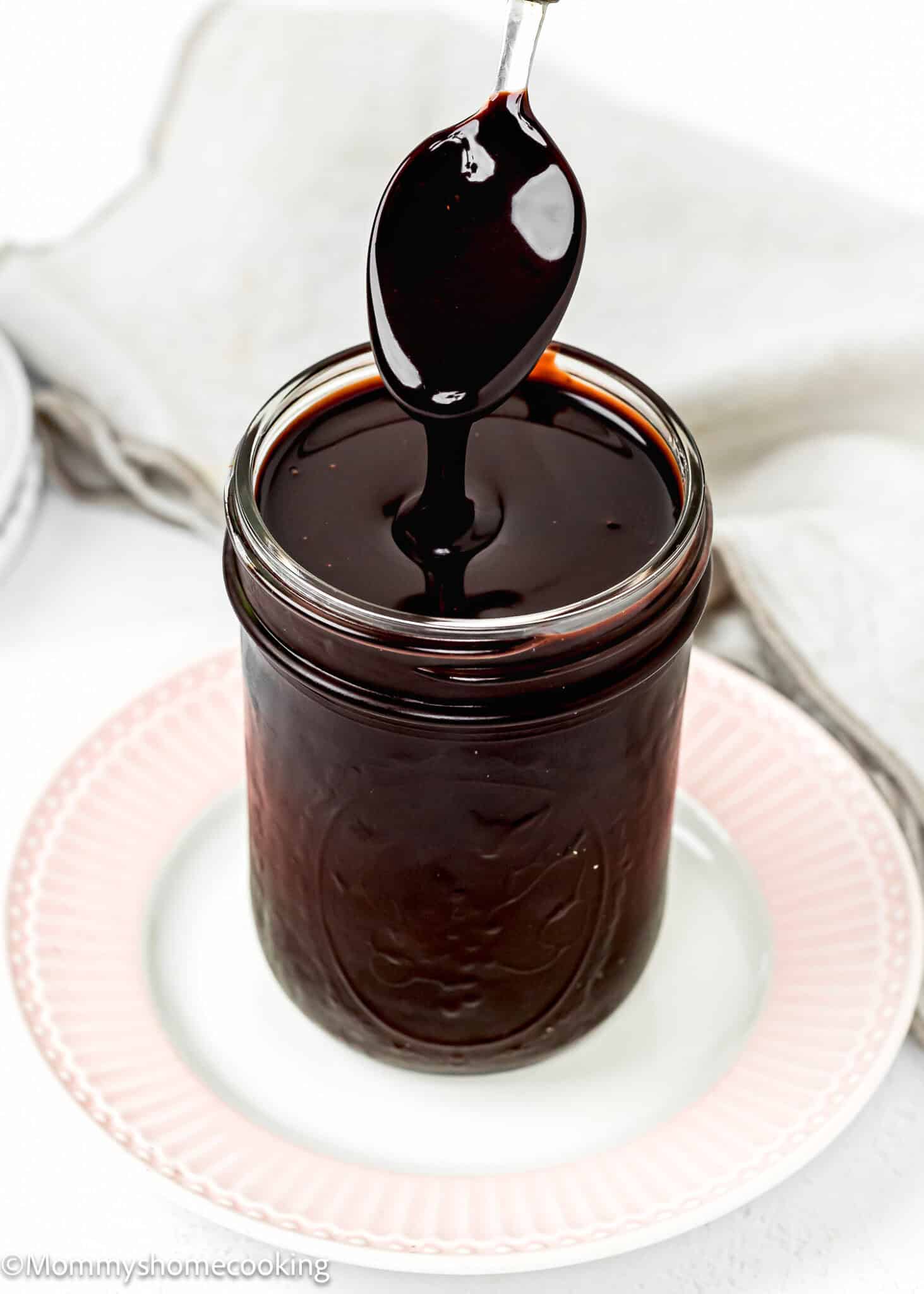 Easy Chocolate Hot Fudge Sauce (No Corn-Syrup) - Mommy's Home Cooking