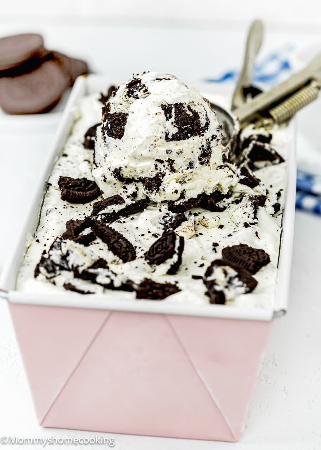 Eggless Oreo Ice Cream - Mommy's Home Cooking