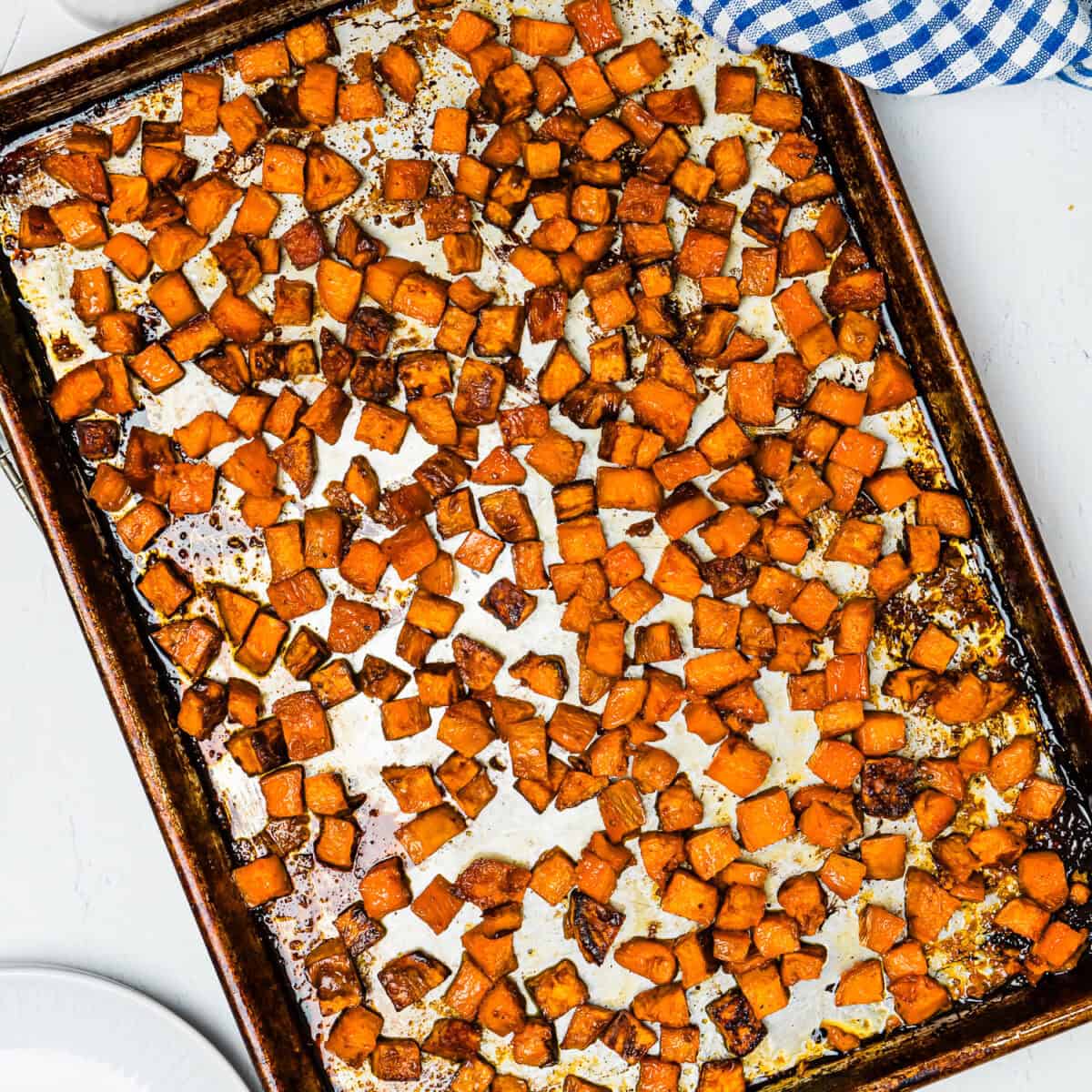 Easy Maple Roasted Sweet Potatoes - Mommy's Home Cooking